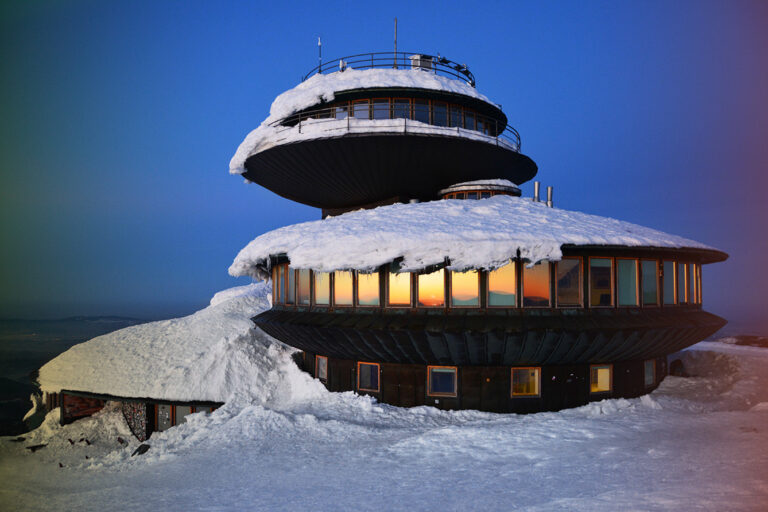 Śnieżka/Sněžka Observatory Was Inspired by UFO - 3 Seas Europe
