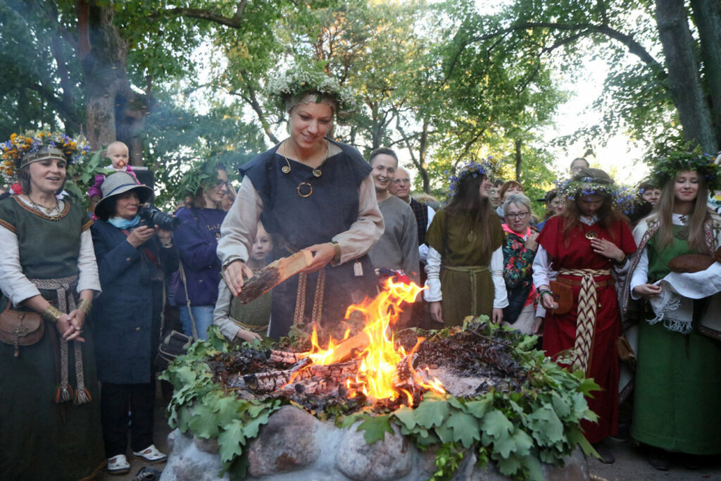 Romuva, the Native Religion, Regains Believers in Lithuania - 3 Seas Europe