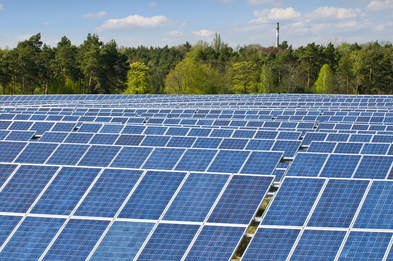 Estonia's Innovative Solar Park Rises on Mining Waste in Ida-Virumaa ...